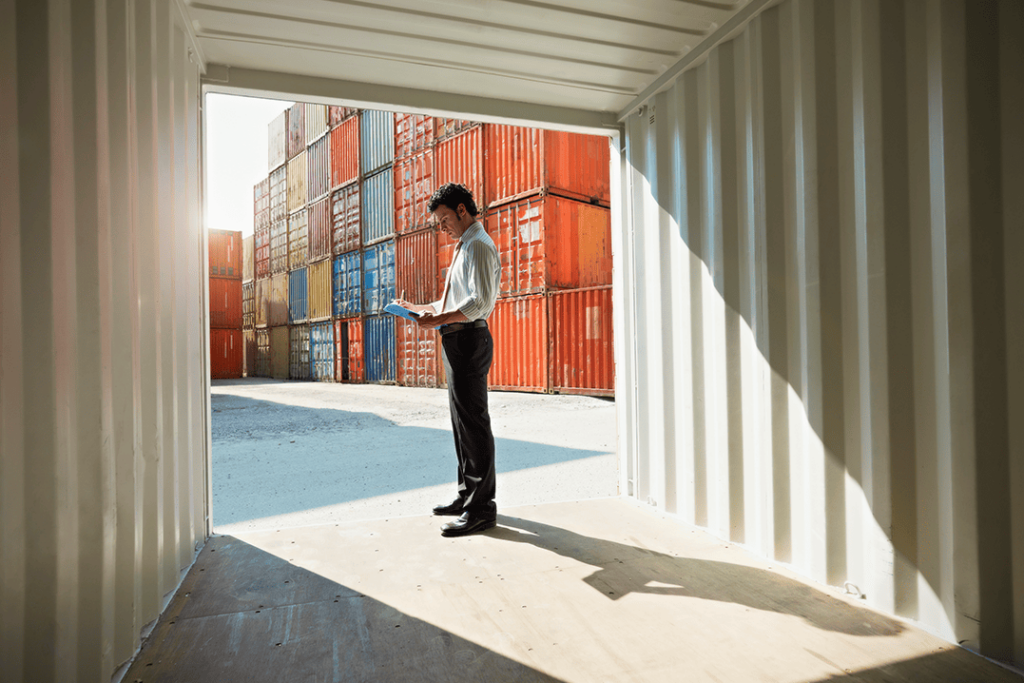 Why Bonded Warehousing Is a Game-Changer for Importers